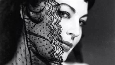 Tablaos Juergas Y Alcohol Cien Años De Ava Gardner La Estrella Que