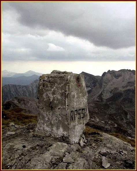 Maja E Korabit Golem Korab Photos Diagrams And Topos Summitpost