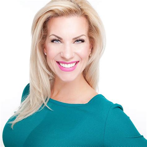 Lindsey M Carolyns Model And Talent Agency