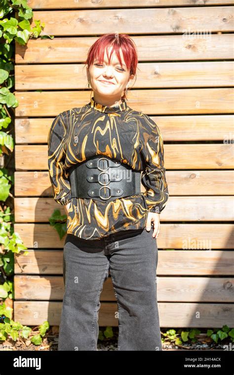 Sofia Garcia En Su Primera Película Y Todos Arderán Sitges Festival