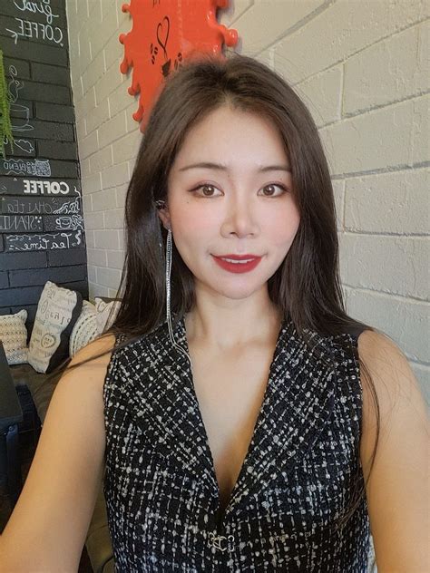 涂 涂 On Medium Curated Some Lists