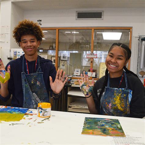 Alumna Drew Tye Ruby Howe05 Inspires Through Art Today At Ga Post Details