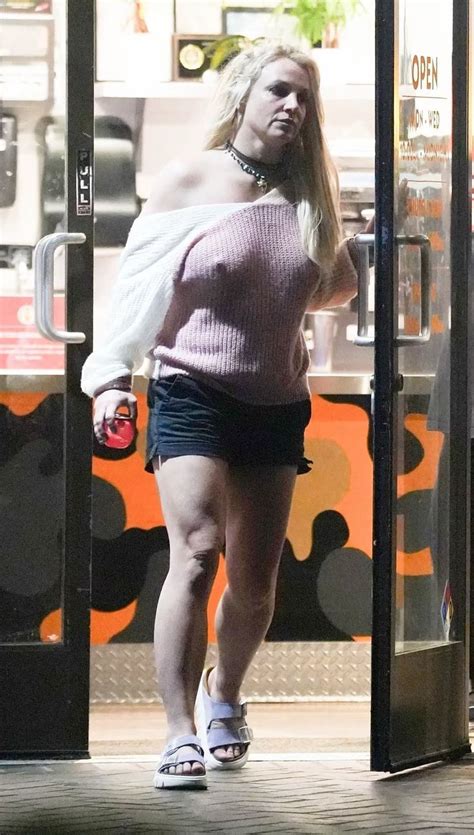 Pin De Marseven En Britney Spears Celebridades Femeninas Chicas Con