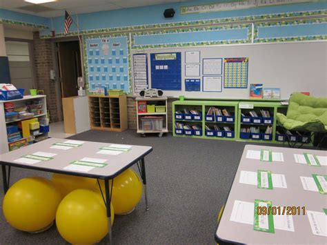 Neat And Organized Classroom Cool Seats Classroom Layout Classroom