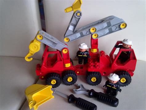 Lego Duplo Toolo 2935 Große Feuerwehr Amazon De Spielzeug