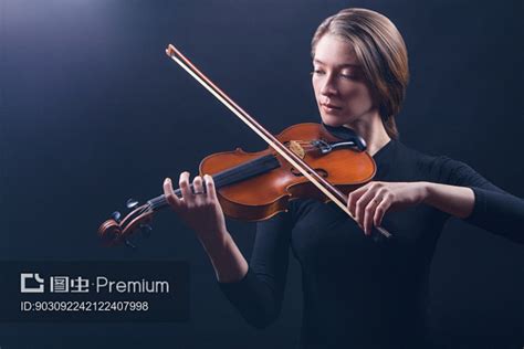 小提琴 搜索结果 图虫premium正版图片视频插图微博微信公众号配图自媒体素材