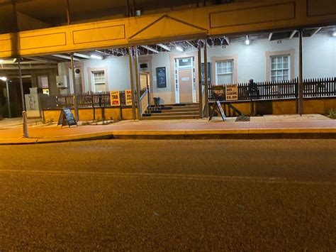 Pingelly Hotel Restaurant Restaurant Reviews Photos And Phone Number Tripadvisor