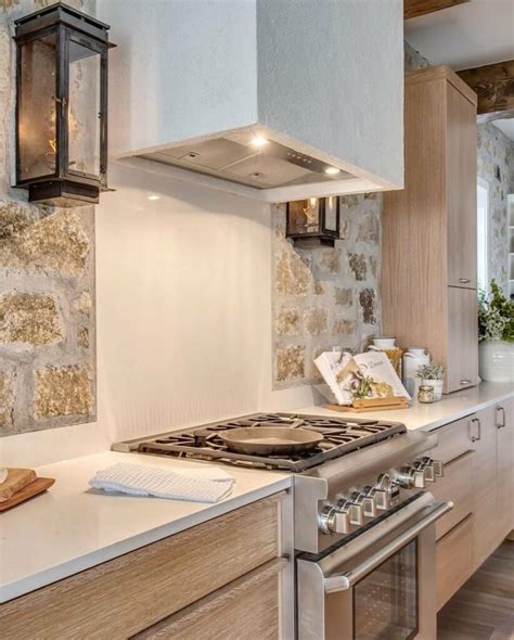 Rustic Kitchen Range Backsplash