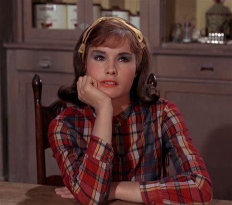 Lori Saunders Lori Saunders Lori Bobbi