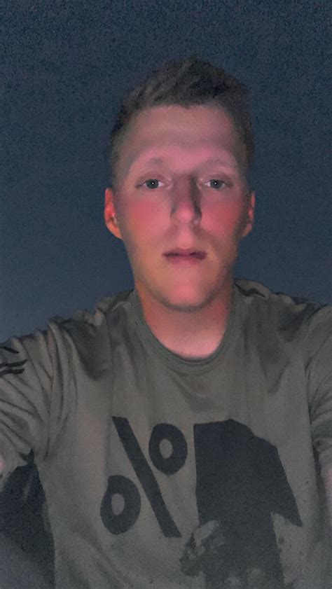 Am I Ugly R Hotguys