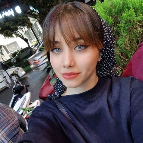 تیوال نگار عارف کیا