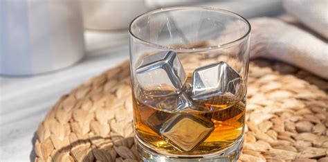 Whiskey Stones Chill Your Drink Without Losing Flavor Vacu Vin Bv