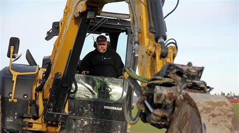 Tessta G Trench As Når Arbeidet Er Som å Legge Fiber I Smør