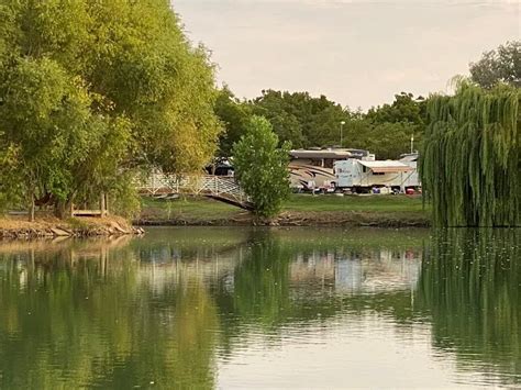 Laguna Del Sol A Clothing Optional Resort In Wilton California