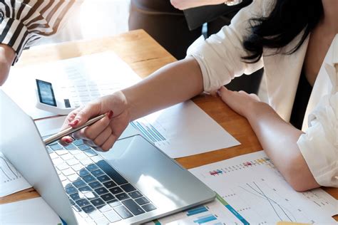 Building Analytics Solutions Coppertree Analytics