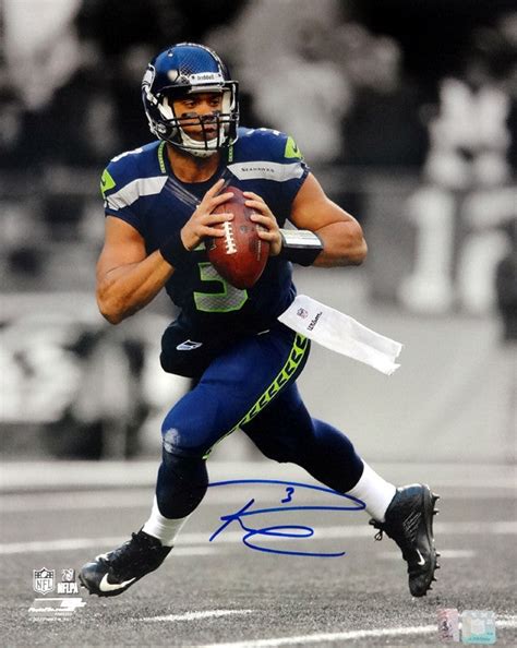 Russell Wilson Autographed 16x20 Photo Seattle Seahawks Rw Holo Stock