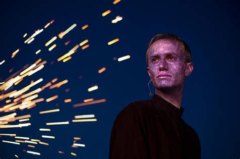 Tee Dee Dees War Krono Remix Playy