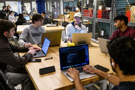 Three Reasons To Update Your Operating System It Services