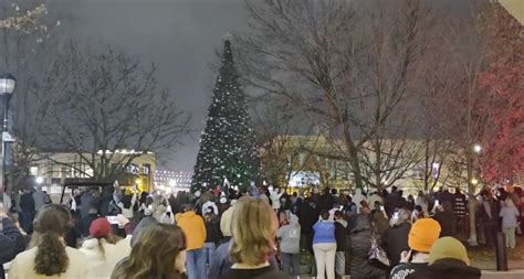 Watch Downtown Springfield Shines With Christmas Lights At Annual
