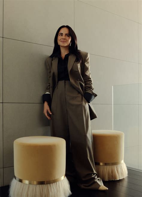 How Vide Glows Anna Lahey Built Her Beauty Empire