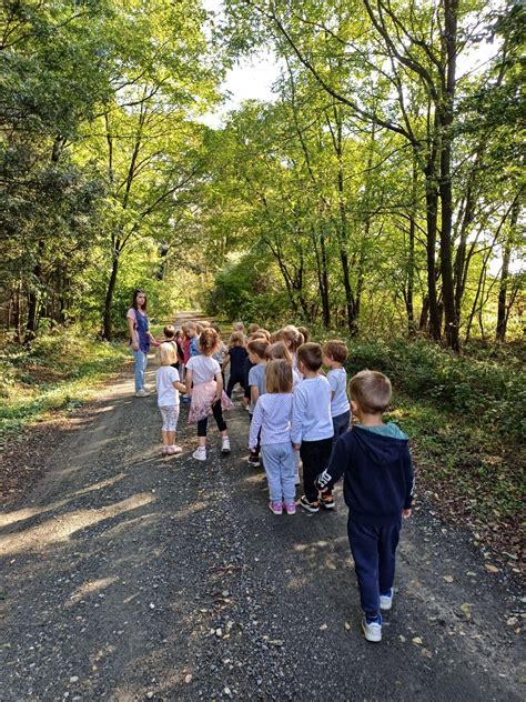 Jesen U Kaputu Dječji Vrtić Igra