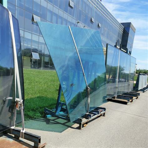 China 6mm Curved Toughened Safety Glass 6mm Bent Tempered Glass