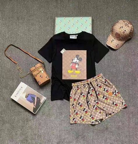 Modzy Shop 🎄พร้อมส่งค่ะ🎄 เซ็ตมิกกี้ ขาสั้น