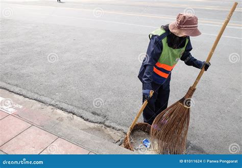 Sweeper Clean Road At Josephine Randle Blog