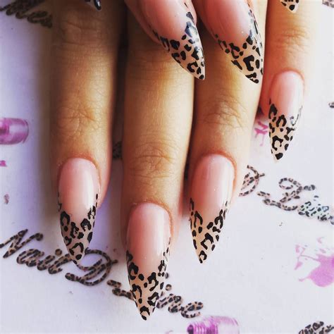 On Saturday December 28 Kylie Jenner Shared Photos And Videos To Her