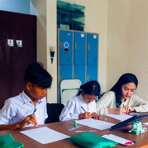 Akademi Three Students From The Government Equivalency Class Sat For