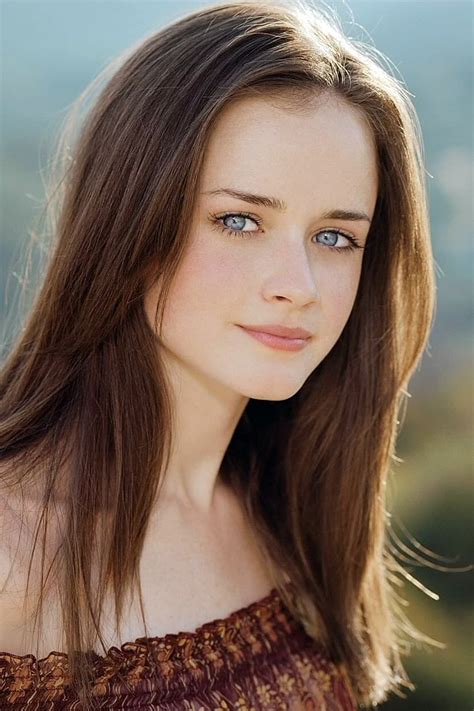Alexis Bledel Profile Images — The Movie Database Tmdb
