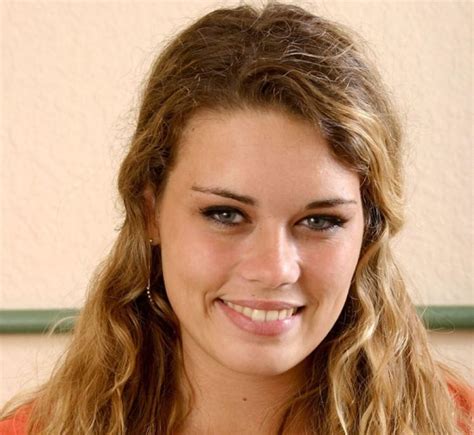 Traci Lynn Biography Wiki Age Height Career Photos And More