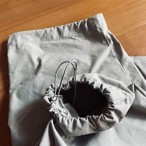 久々に購入した、洋服（uniqlo C ワイドパラシュートパンツ） ミニマリストのほのぼの生活