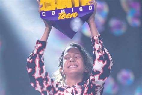Emmanuel Ferraro é O Campeão Do Canta Comigo Teen 3 Tv Record Europa