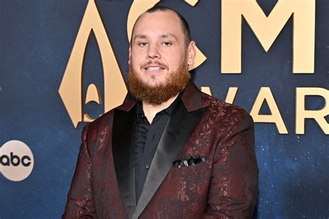 Luke Combs Revela Cuándo Quiere Tocar En El Espectáculo De Medio Tiempo