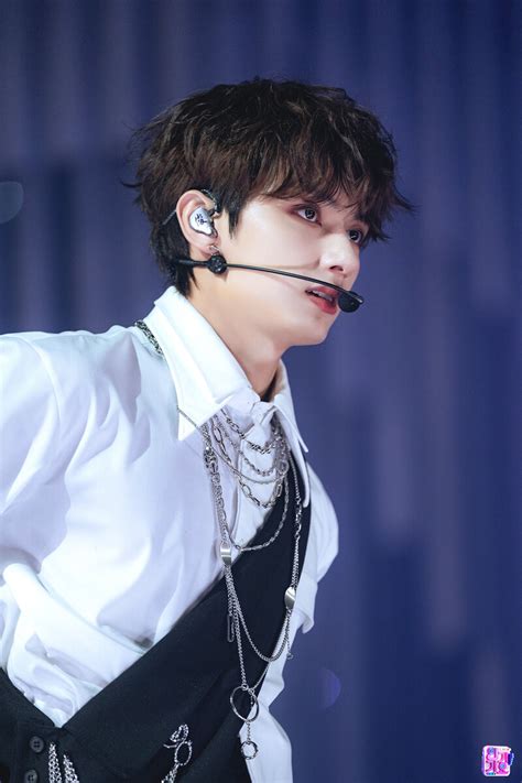 240505 Seventeen Jun Maestro At Inkigayo Kpopping