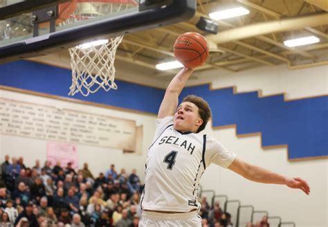 Prep Roundup Peppers Lead Selah Rout Over Ephrata Prep Sports