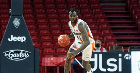 1x01 El Perfil De Williams Narace