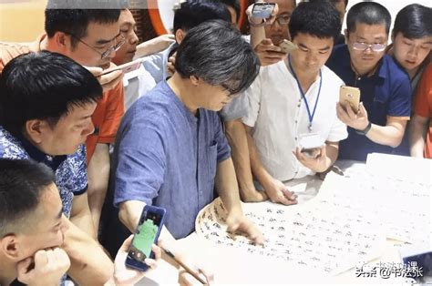 陈忠康：王羲之最美的书法，是半生不熟的那种！康师傅