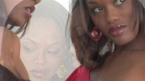 Stunning Identical Lesbian Twin Sisters Sexy Ebony French Twins Porn
