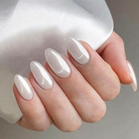 Translucent Pearl White Chrome Press On Nails Medium Almond Ice