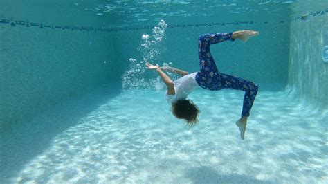 Carla Underwater Swimming With Clothes Part 2 Youtube Carla Underwater Swimming With Clothes Part 2 Youtube