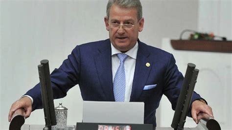 Haluk Pekşen Kimdir Nereli Kaç Yaşında Ve Neden Öldü Haluk Pekşenin