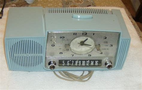 Ex Cond Vintage General Electric 50s Radio Model C 481b Mid Century