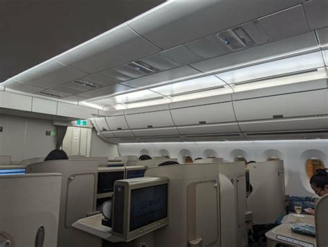 Review Asiana Airlines Business Class A350 Frugal Flyer