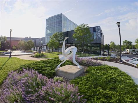 Downtown Olathe Public Library In Johnson County Editorial Stock Image