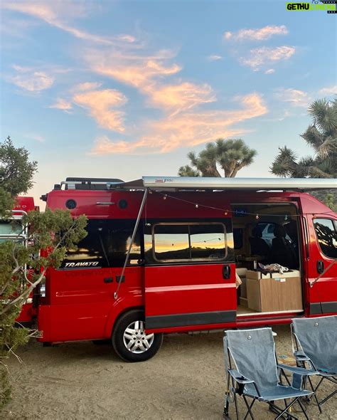 Ali Cobrin Gethu Cinema