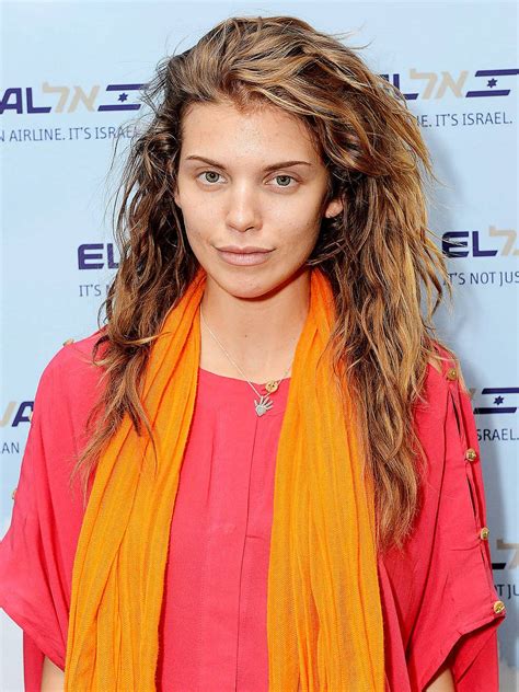 Annalynne Mccord Makeup