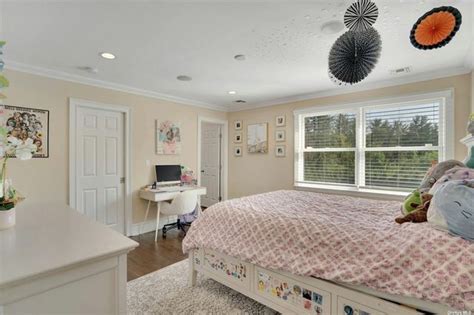 Chris Galluzzo Real Estate Agent Compass