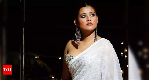 Actress Rupsa Chatterjee Bags A New Project Times Of India